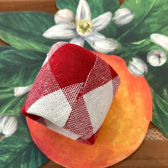 Trendy boutique | Dining | Red Italian Granny Picnic Buffalo Check ...